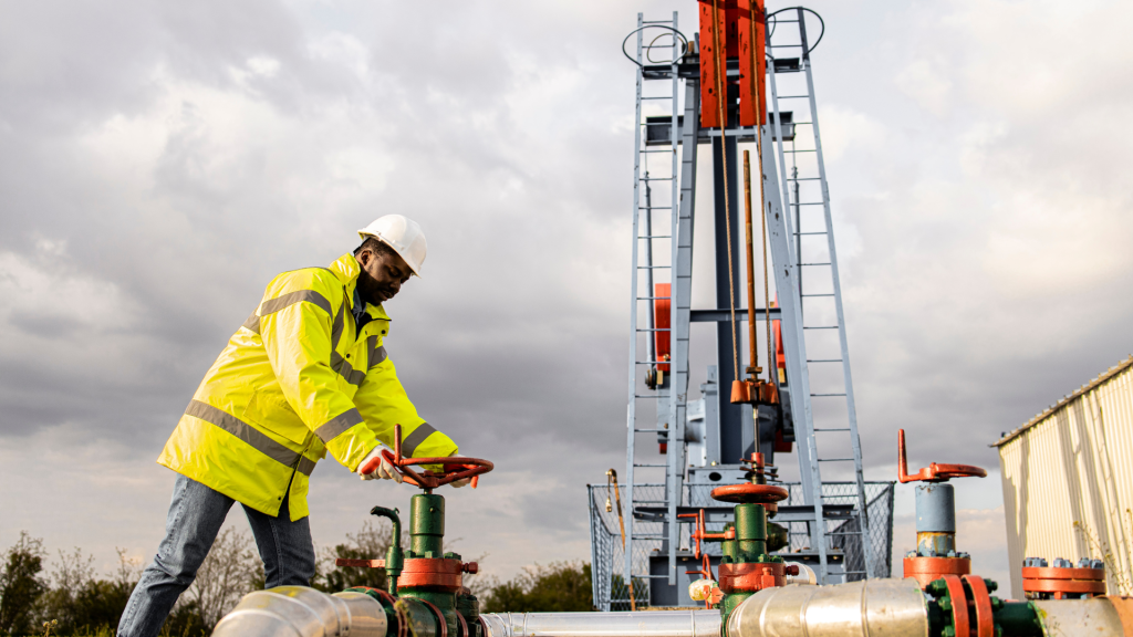 How SCADA Systems Revolutionize the Gas & Oil Industry - Cyberintelsys